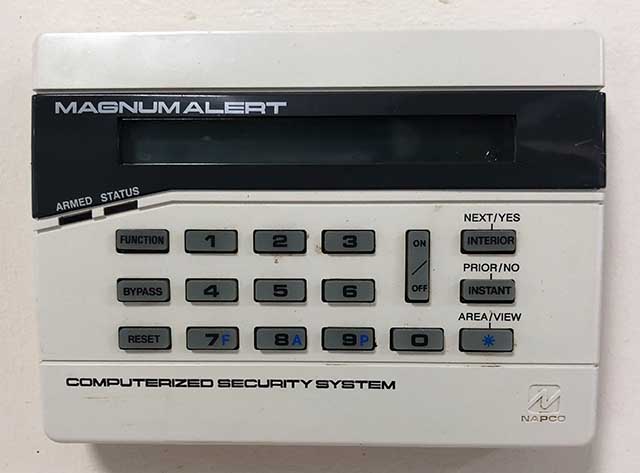 Technology-Equipped Room Listing