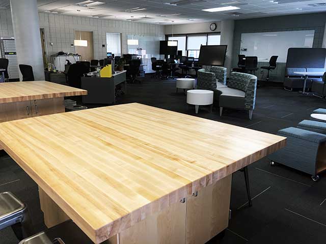 Technology-Equipped Room Listing