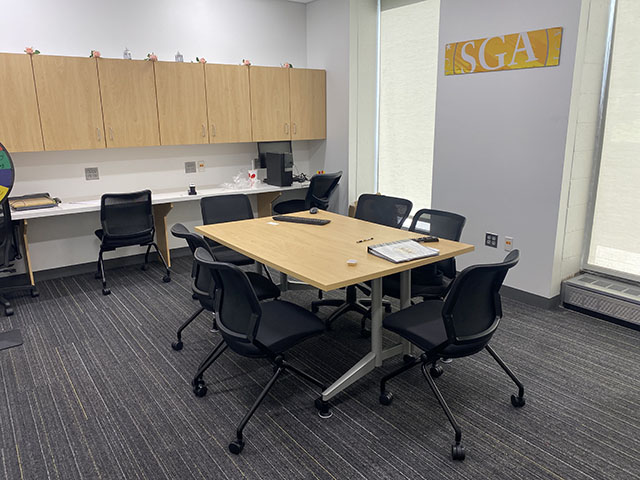 Technology-Equipped Room Listing