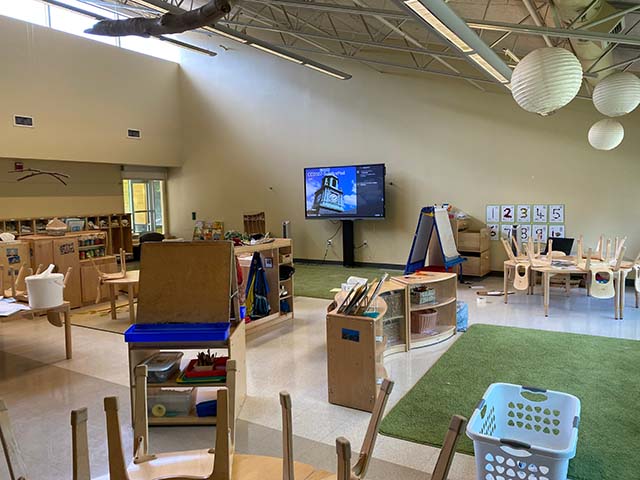 Technology-Equipped Room Listing